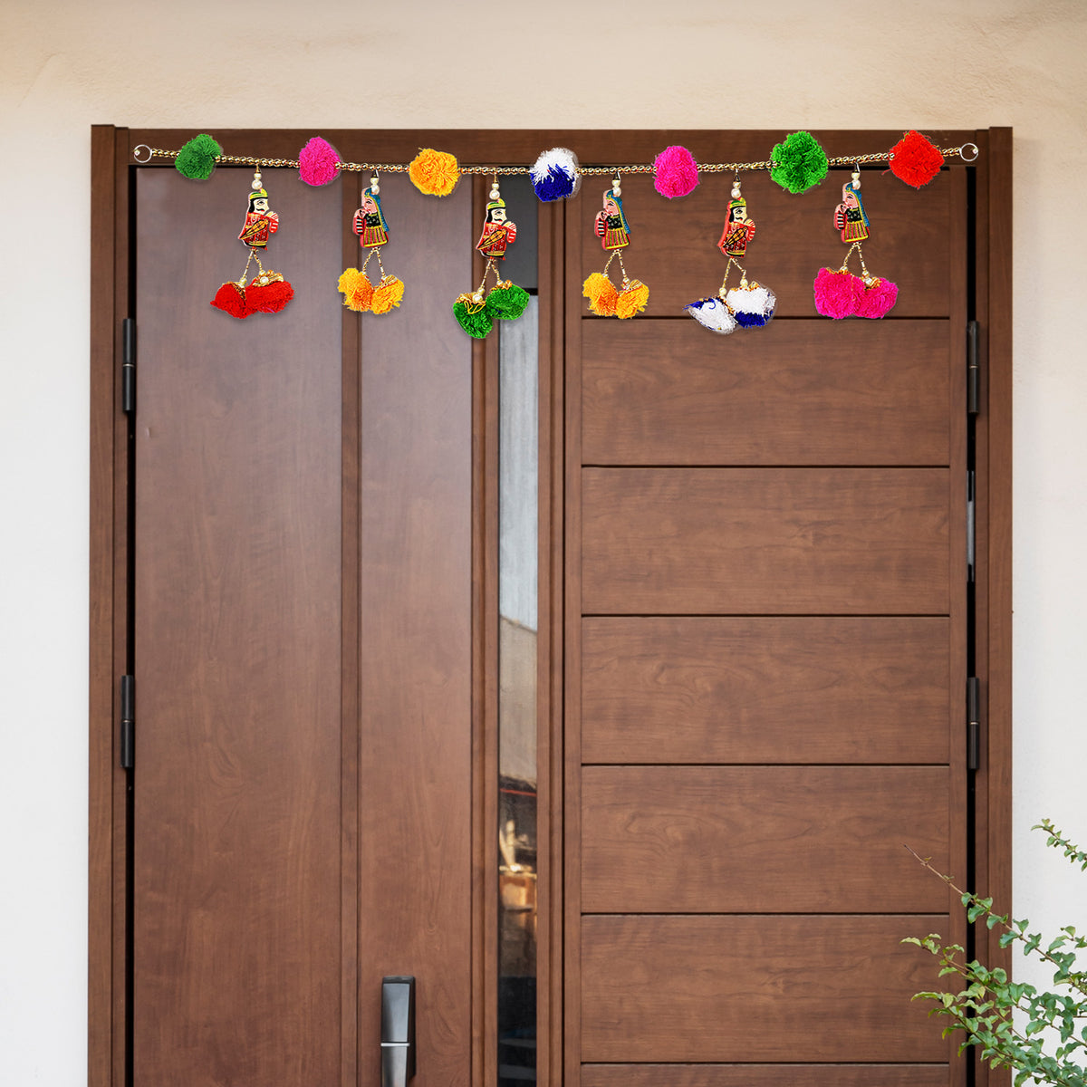 Buy Online | Jaipuri Raja Rani Puppet Toran | satvikstore.in